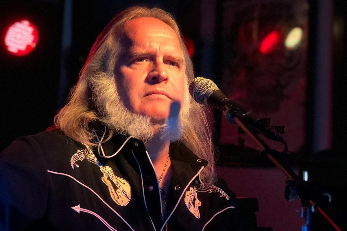 Justin Mychals - Ole Red Gatlinburg