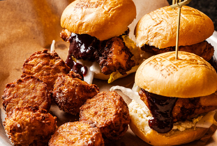 Eats & Drinks - Ole Red